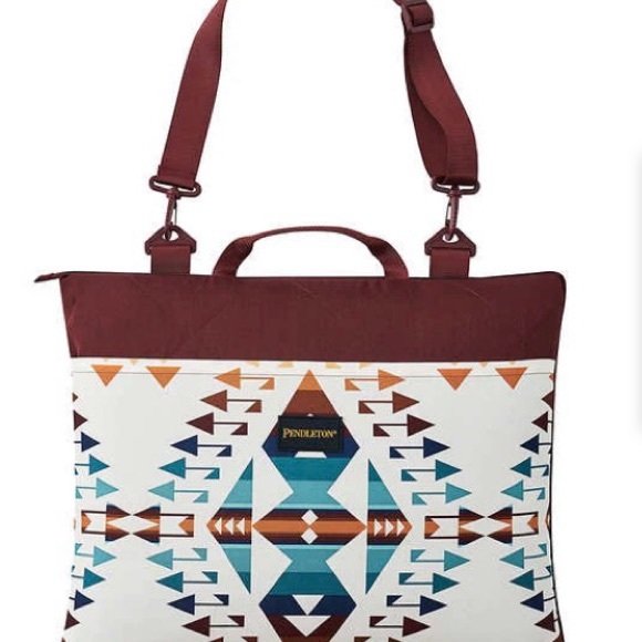 Pendleton | Bedding | Pendleton Packable Blanket Big Thunder Print ...